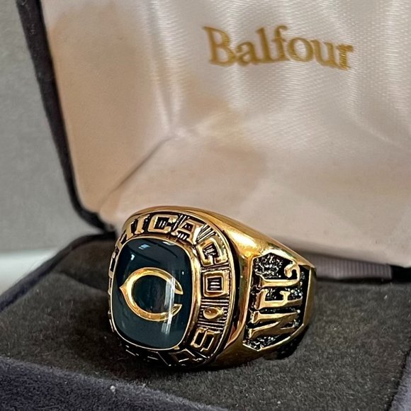 Balfour | Accessories | Vintage Chicago Bears Balfour Nfl Ring With ...